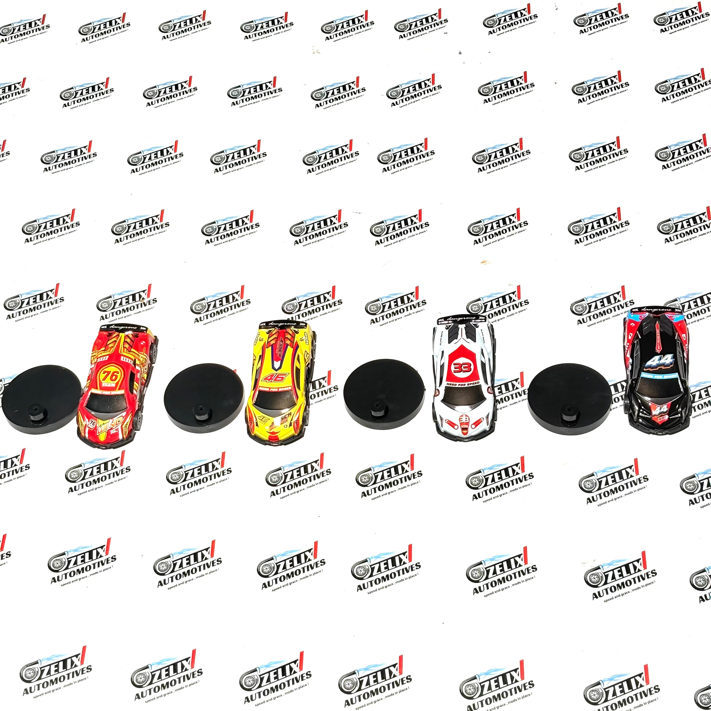 Sports Car Moving Dashboard Accessory | Multiple Colour Options – Zelix ...